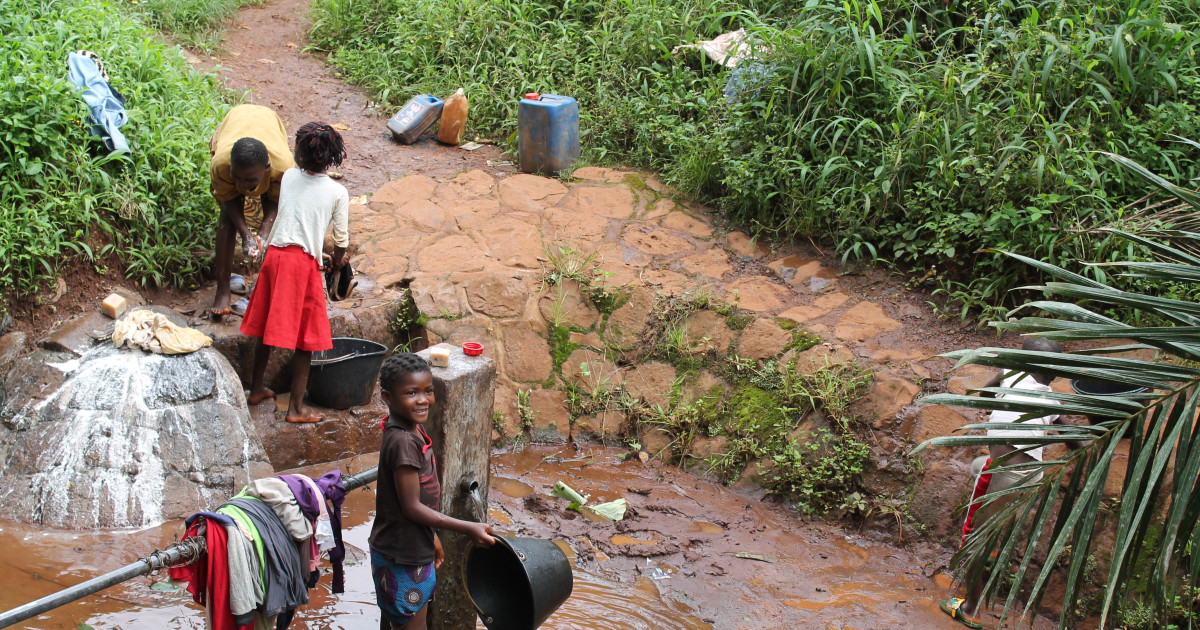 CAMEROON INITIATIVE: Water Tank Project | Indiegogo
