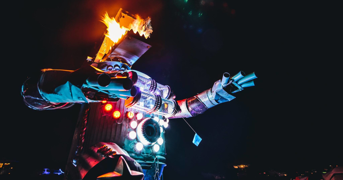 The Mecha-Gator returns to Flipside!!! | Indiegogo