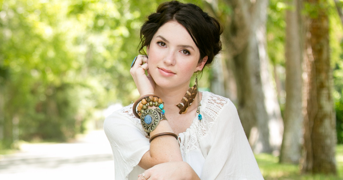 Rachel Knowles' Debut EP Phase 2 | Indiegogo