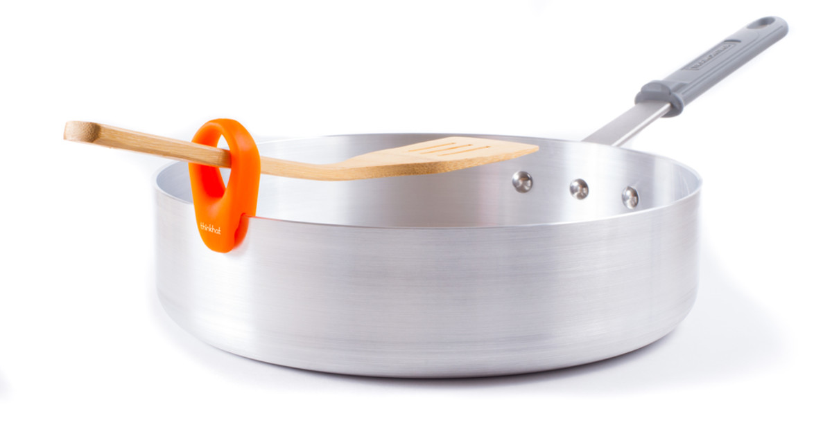 Snug Utensil Clips - No Mess & No Burnt Utensils | Indiegogo