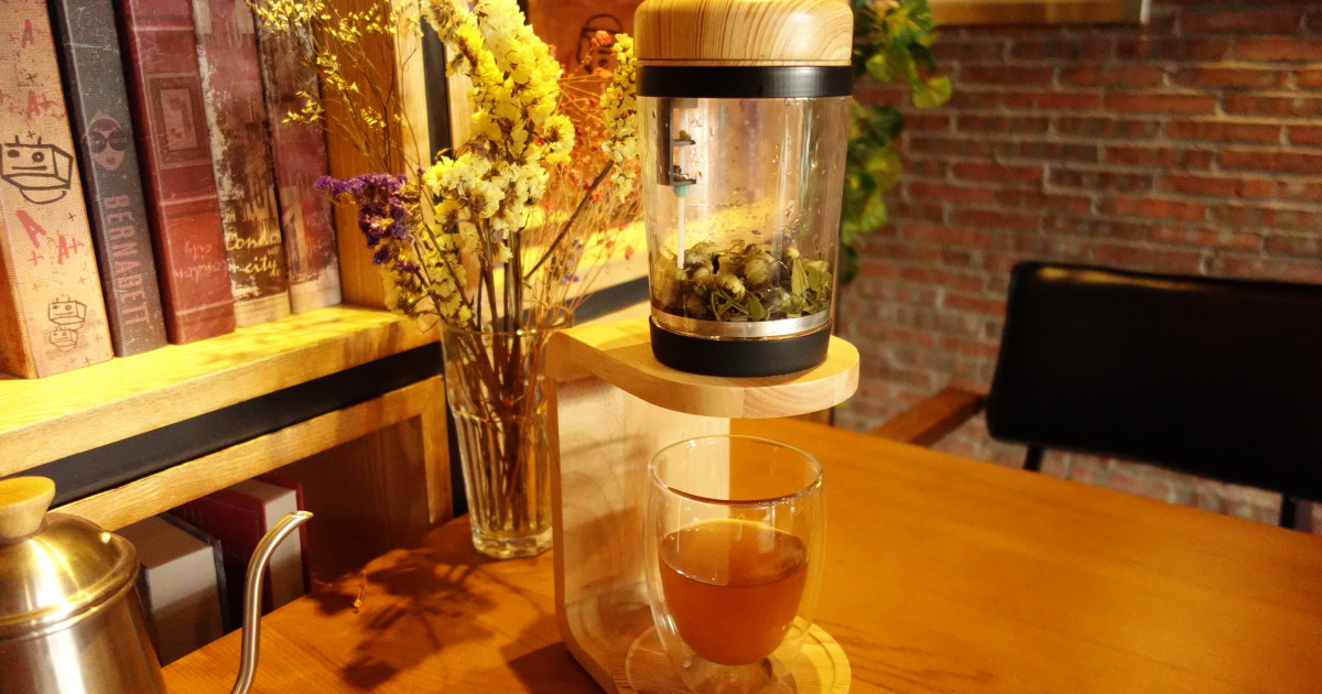 Teaflo - Portable Digitally Controlled Tea Steeper | Indiegogo