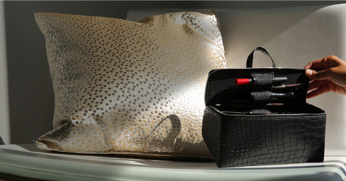 NYLA: The organized beauty travel case. | Indiegogo