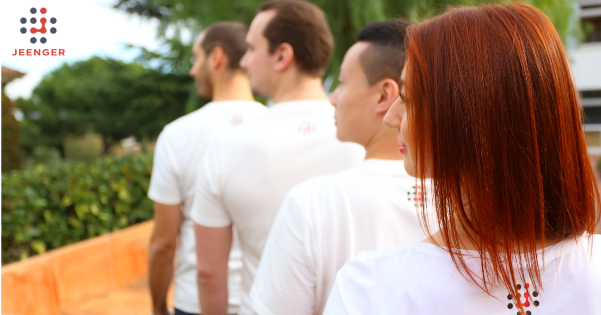 Meet Jeenger - The Smart Posture T-shirt | Indiegogo