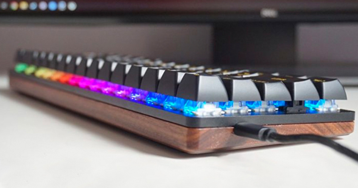 Woo-dy, A 67-Key Wooden Mechanical Keyboard | Indiegogo
