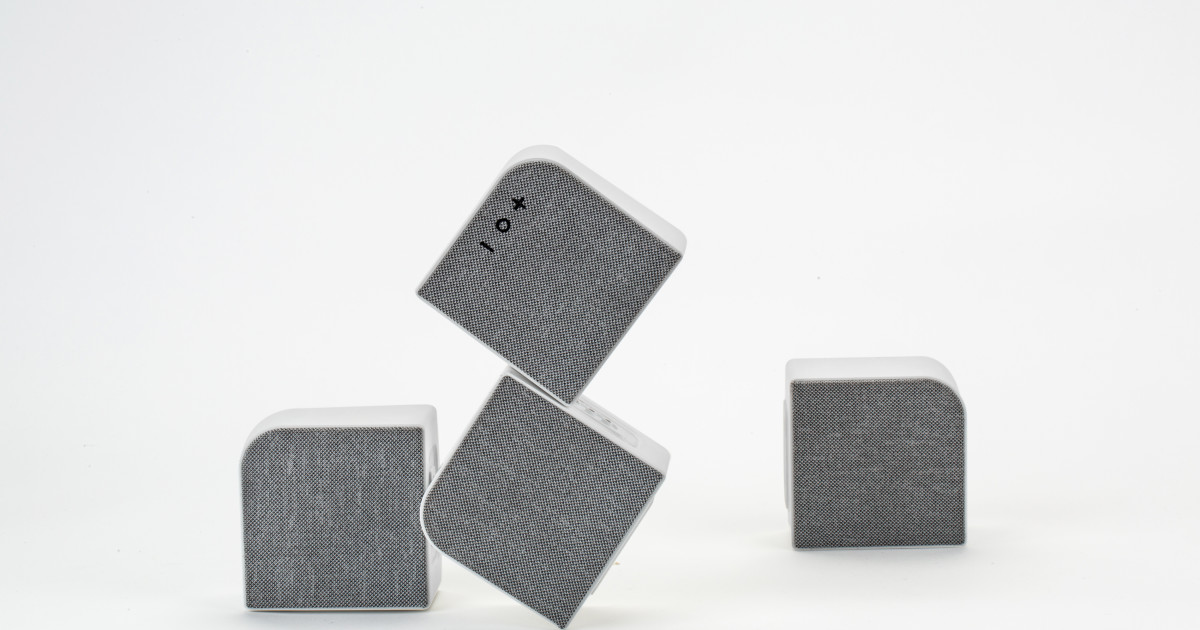 SIMO: Most Portable, Surround Sound Speaker System | Indiegogo