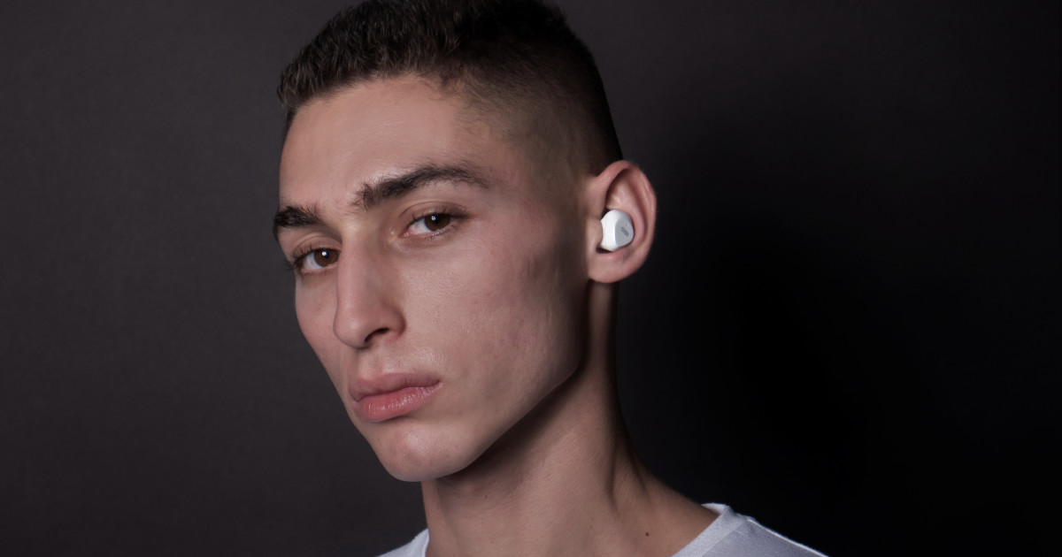 DSI :The True Wireless Noise Cancelling Earbud | Indiegogo