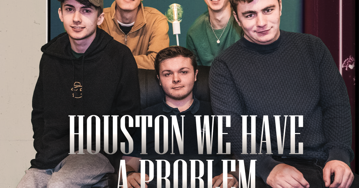 'Houston we have a problem' Short Film | Indiegogo