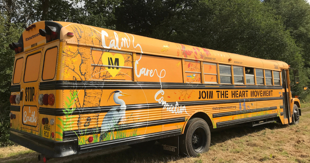 The Heart Bus: a heartfelt response to Covid-19 | Indiegogo