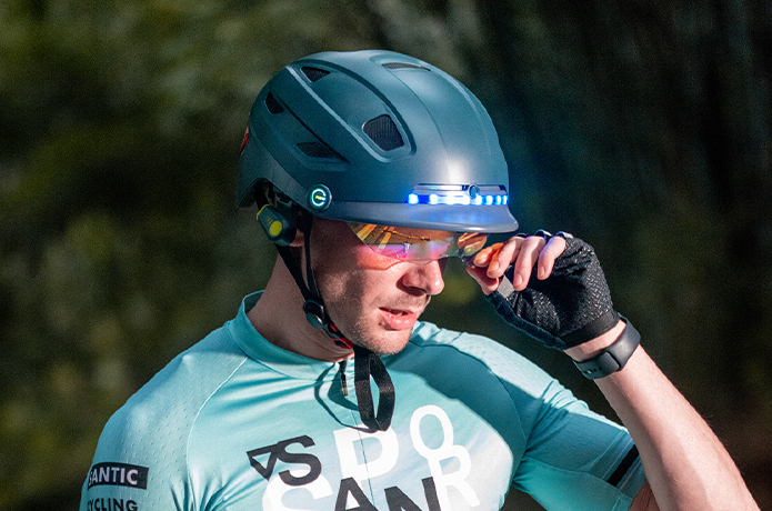 Bone Conduction Helmet with Intercome Function | Indiegogo