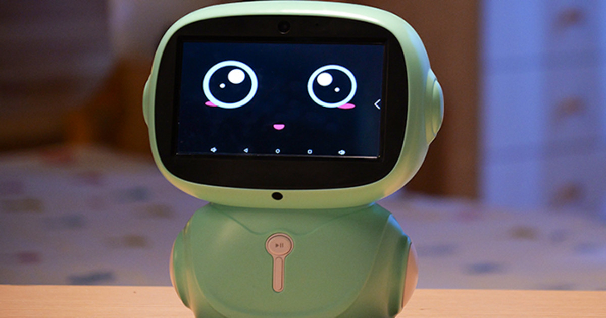 Emma: ChatGPT-Powered AI Robot for Family Activity | Indiegogo