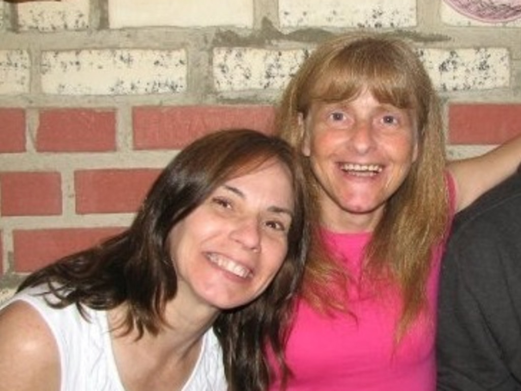 HELP MARILYN LYNCH SECOR & HER SISTER TINA-THE DONOR THROUGH KIDNEY ...