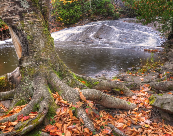 Photographing the Pictured Rocks National Lakeshore in Northern ...