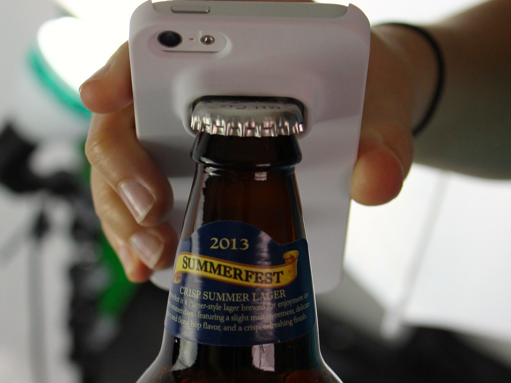 BeerBacks - Smartphone Bottle Opener Case | Indiegogo