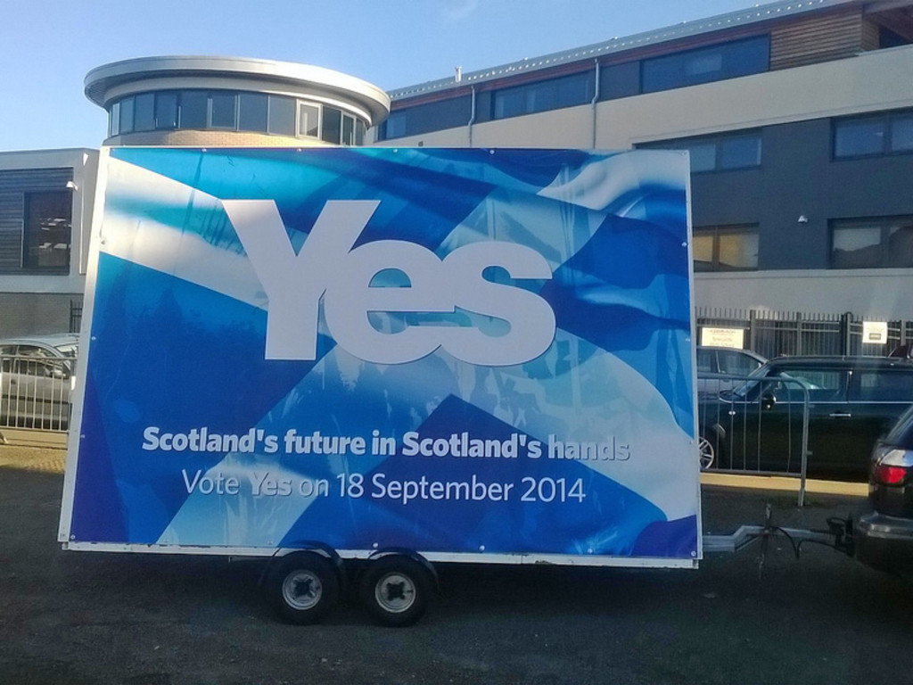 YES Edinburgh Advert Trailer Campaign | Indiegogo