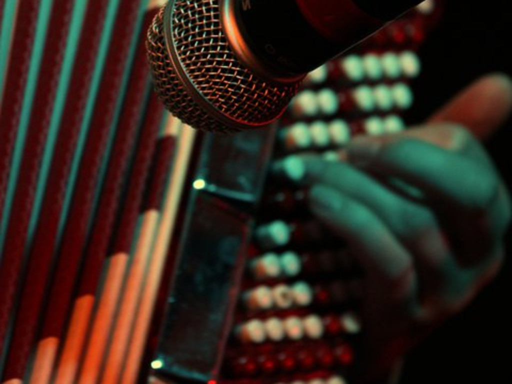 New Laura Jorgensen EP! | Indiegogo