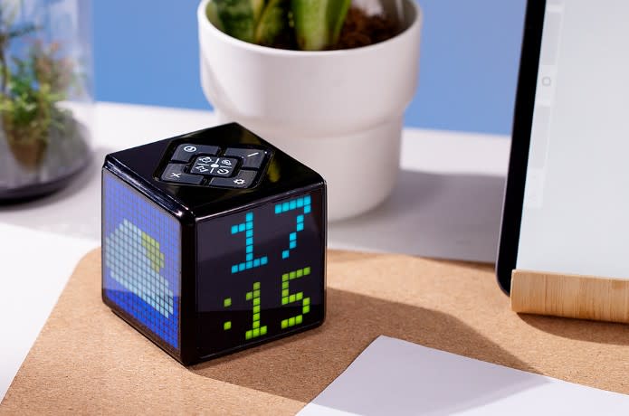 Backtail | Surround Display Pixel-Art Clock & Flip Timer | 群眾集資趨勢分析