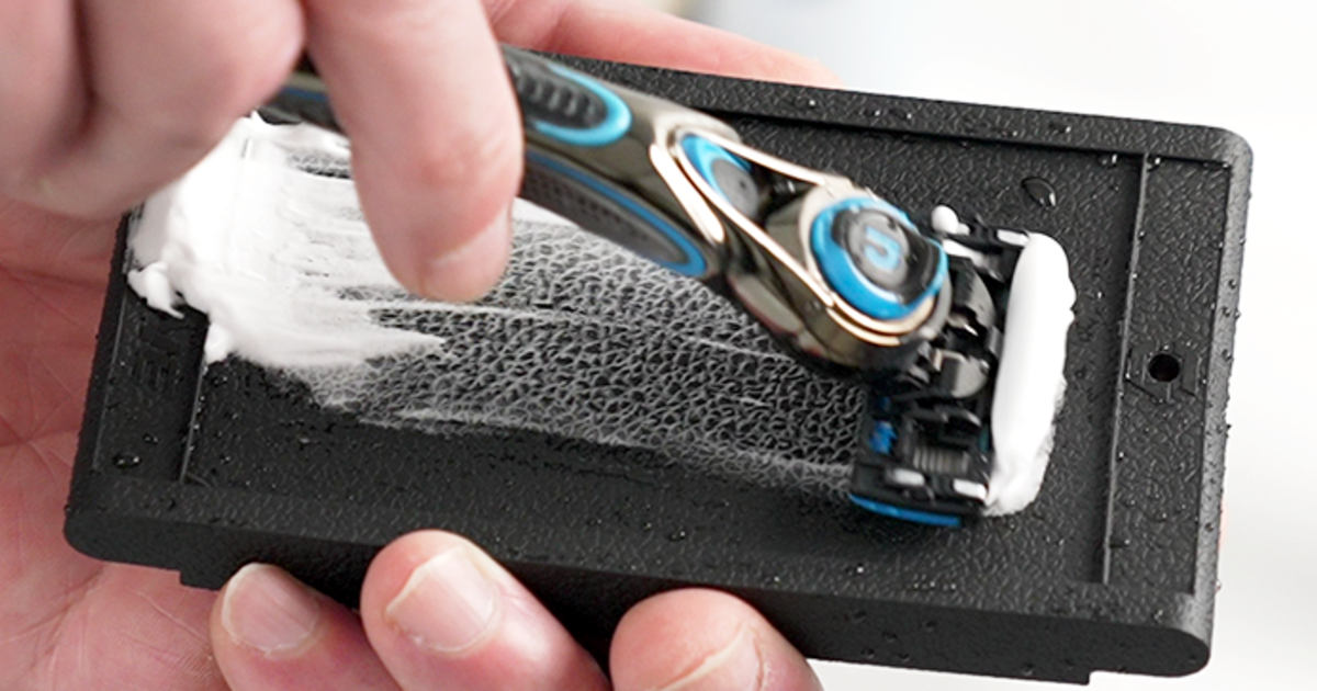 New Shaving Innovation. Carbon Razor Blade Cleaner | Indiegogo