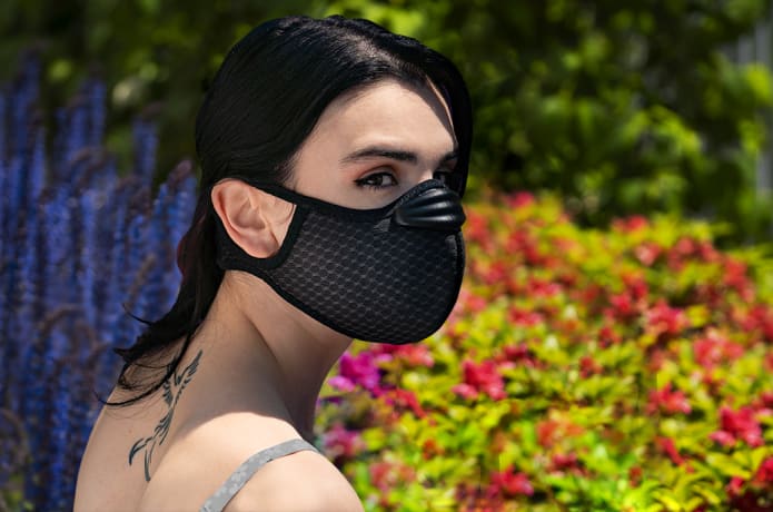 Breeze: the face mask with gold & silver filters | Indiegogo