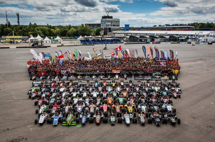 Carbon Composite Monocoque for McGill Racing Team's Formula SAE ...