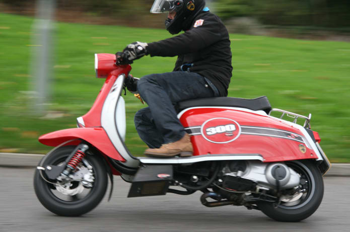 Scomadi 300cc Scooter - An Iconic Modern Classic | Indiegogo