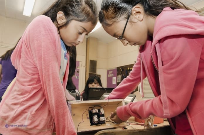 DIY Girls: Electronics, Coding and Hands-on Making Program for Girls ...