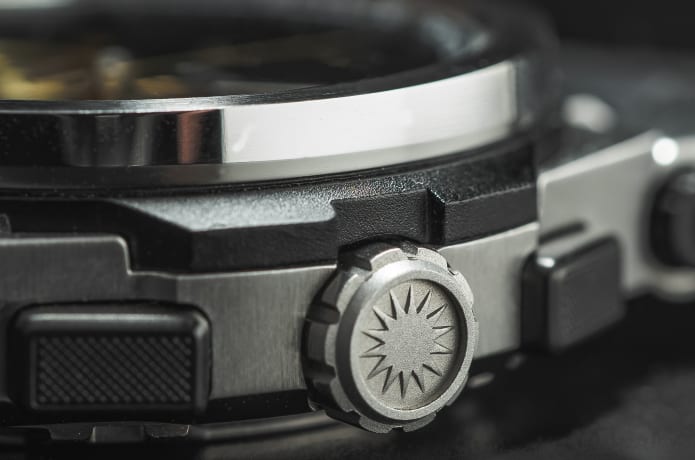 REVELOT R9 VELOCE Supercar Inspired Racing Watch | Indiegogo