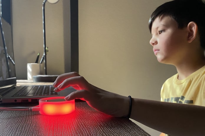 MuteMe - The Illuminated Mute Button | Indiegogo