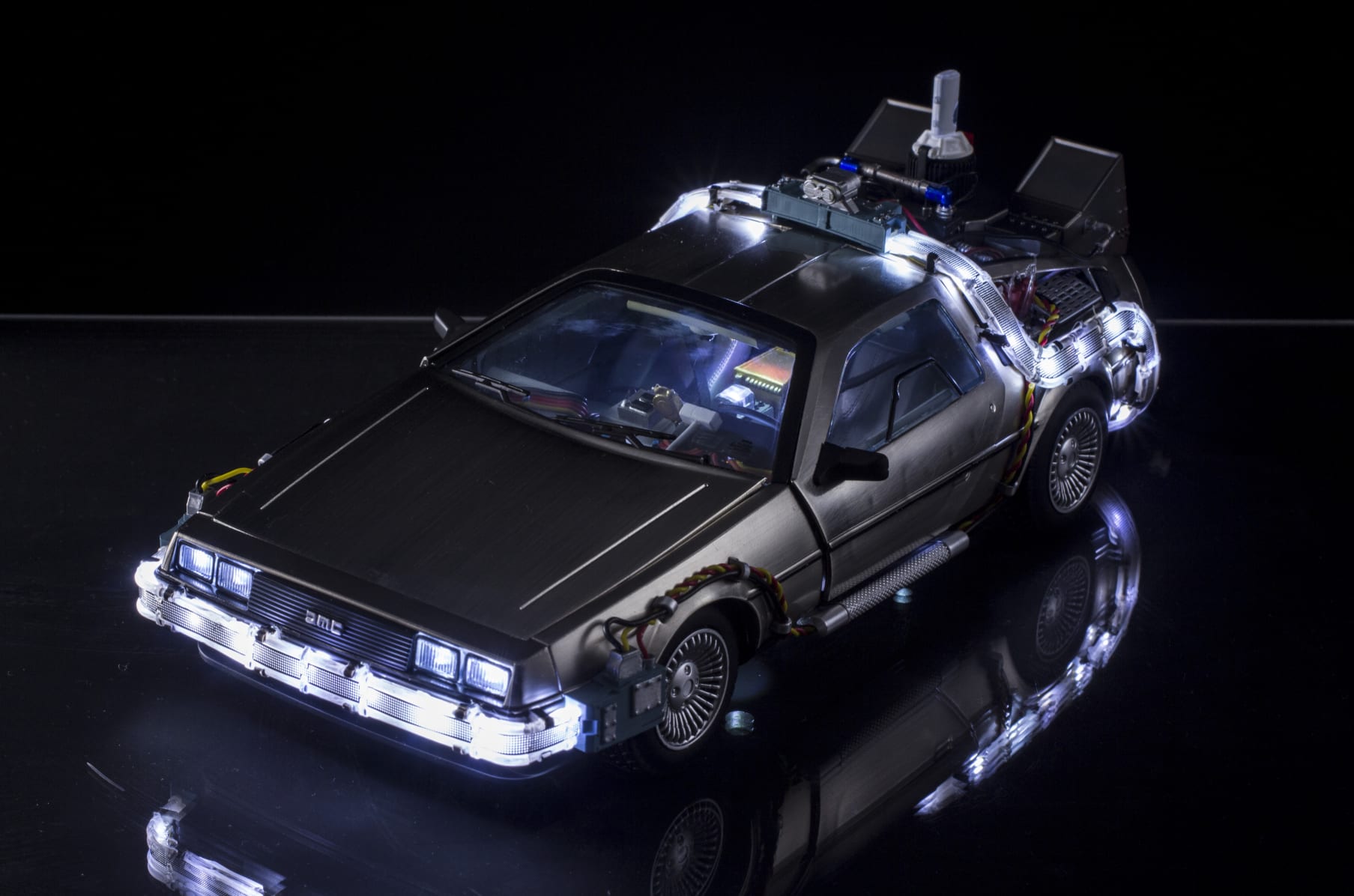 Magnetic Floating Delorean Time Machine Outlet Wholesale | www.pinnaxis.com