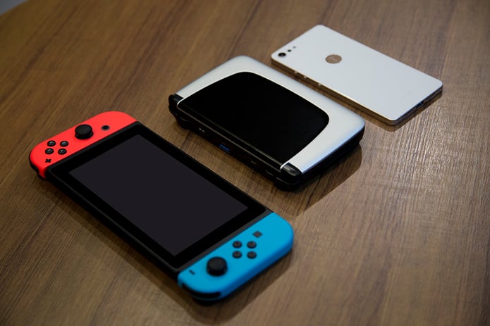 Anyone do Switch and Gpd Win 2 size comparisons? : r/gpdwin