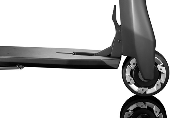Immotor GO: The Smartest Electric Scooter EVER