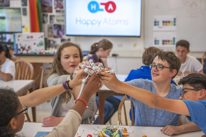 Happy Atoms: Magnetic Molecular Modeling Set & App | Indiegogo