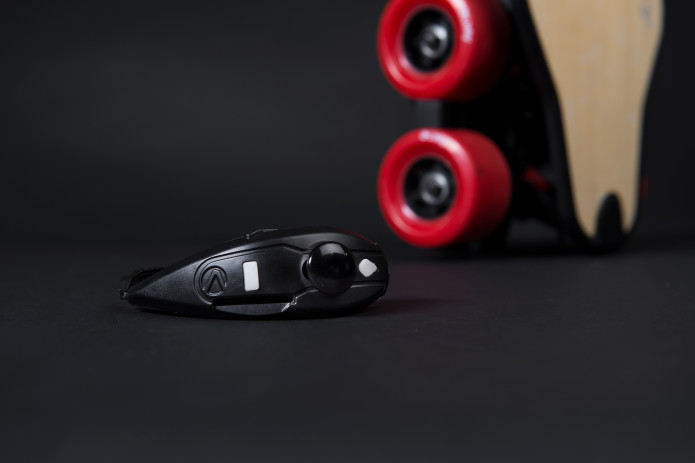 Linky: The Foldable Electric Longboard | Indiegogo