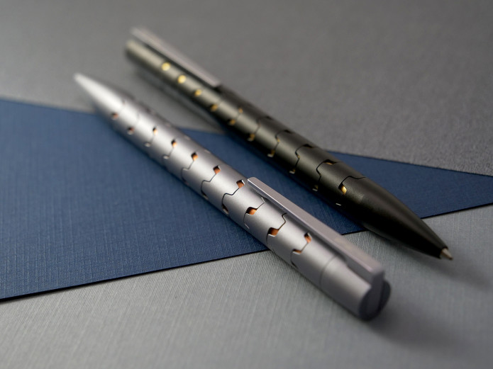 SPECTA The 12-in-1 Premium Pen & Fidget Ball Combo | Indiegogo