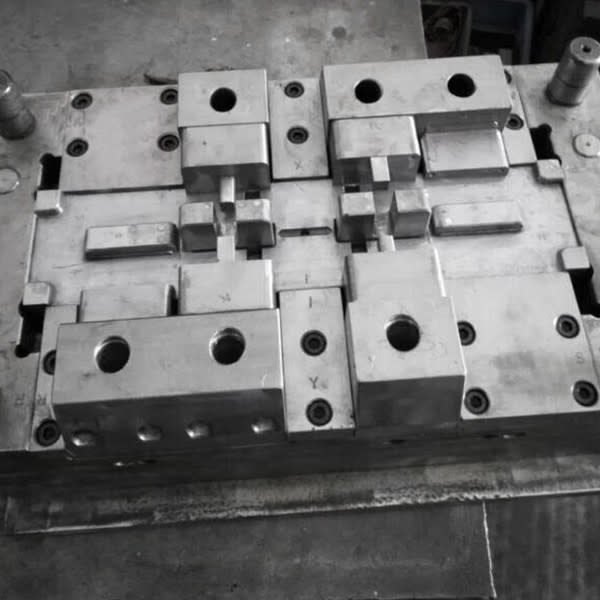 Broman : The only razor you'll ever need! | Indiegogo