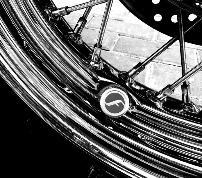 FOBO BIKE 2-Truly Bluetooth 5 TPMS For Motorcycles | Indiegogo