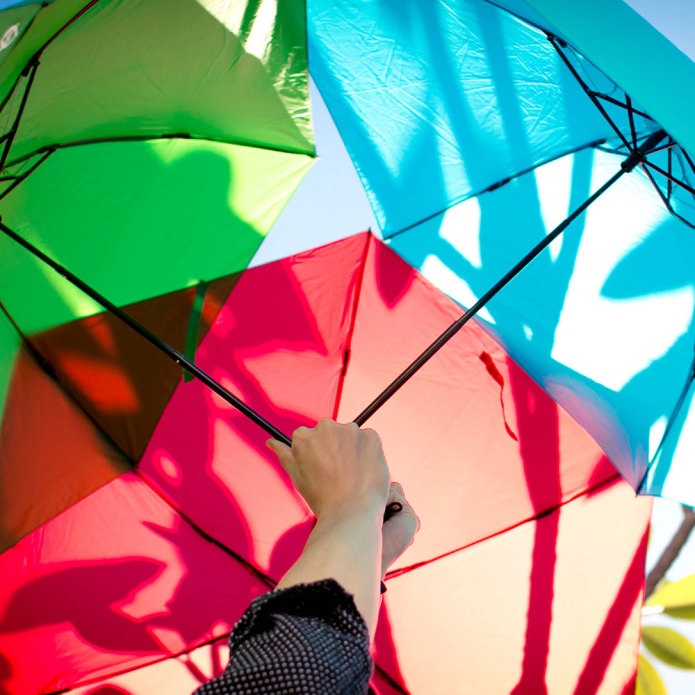 A.Brolly Stonehenge- A unique functional umbrella | Indiegogo