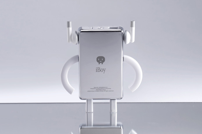 iBoy retro toy figure from Classicbot | Indiegogo