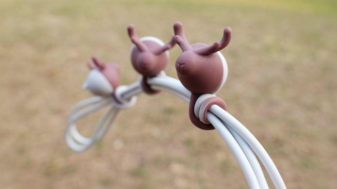 Just One Second! So easy to wrap cables! | Indiegogo