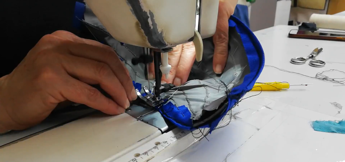 The PHASMA! A Soundproof Mask for Gaming | Indiegogo