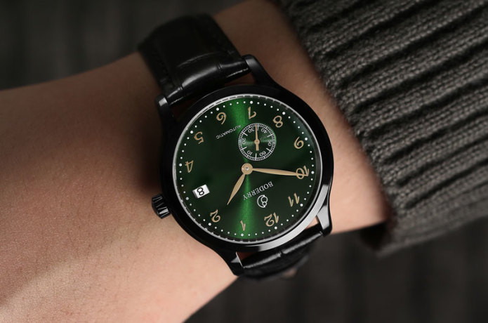 The World’s Most Affordable Micro-rotor Watch | Indiegogo