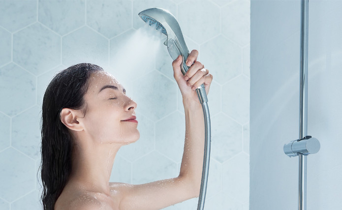 ReFa FINE BUBBLE S: New Revolutionary Shower Head | Indiegogo