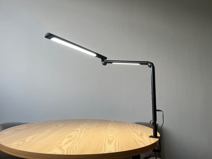 SHLIGHT LED Desk Lamp-Illuminating Your Workspace | Indiegogo
