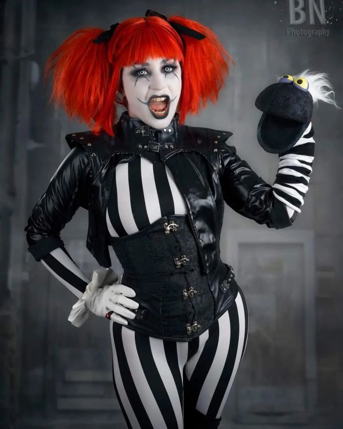 Hellvira's Haunted Asylum of Horror Round 5 | Indiegogo