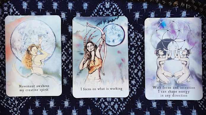 The Moon Deck An Intuitive Oracle Set Indiegogo