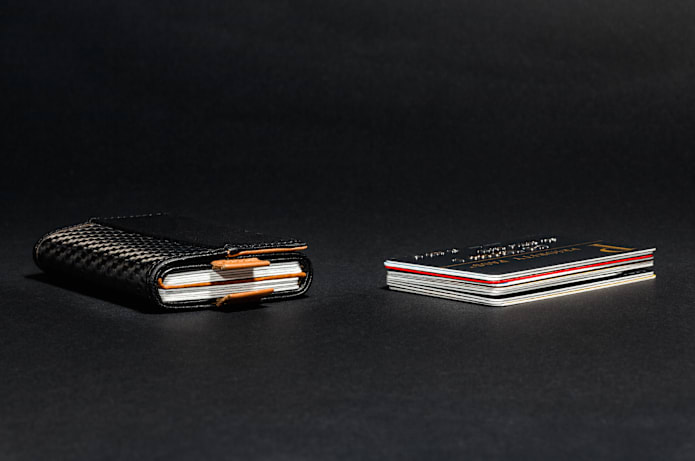 The world's first SPEED WALLET now in CARBON FIBER | Indiegogo